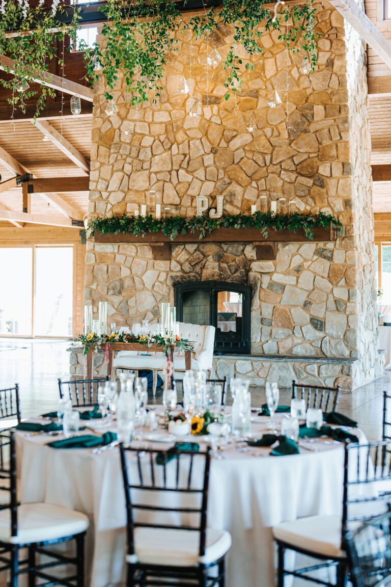 30 Chicago Suburbs Wedding Venues We Recommend | Blog
